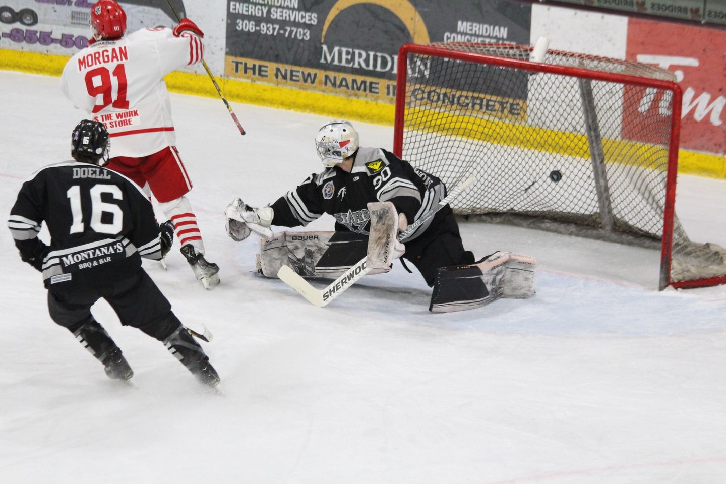 Red Wings take charge in series opener against North Stars - DiscoverWeyburn.com - Local news ...